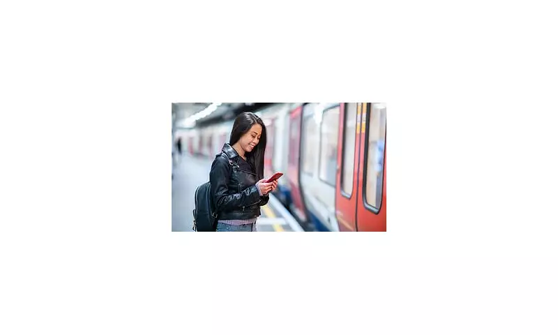 London Tube's £1bn 4G/5G Boost to Transform Commutes by 2026 - British ...