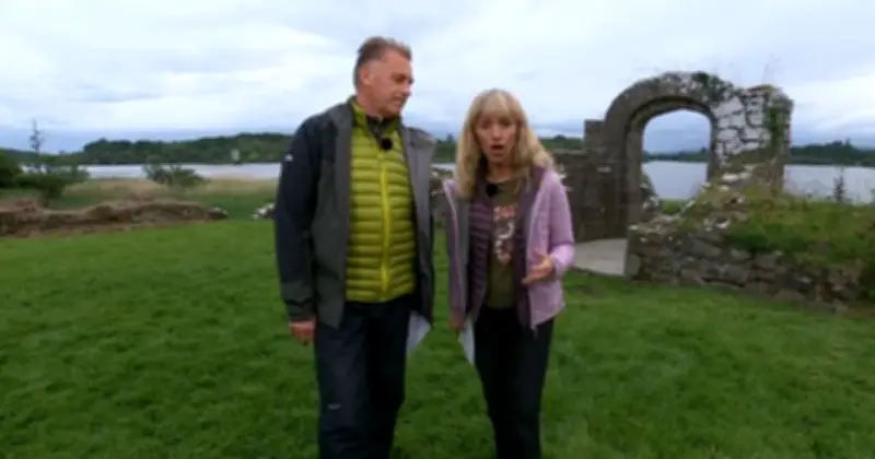 Chris Packham fumes at Michaela Strachan over limpet prop on ...