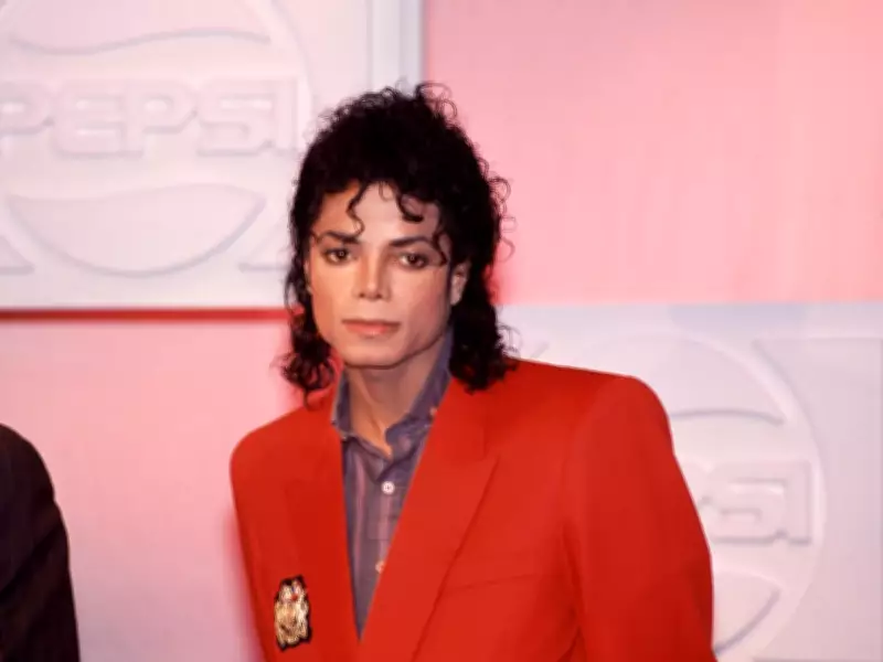 Michael Jackson Asked Joan Collins Same Question Every Time They Met ...